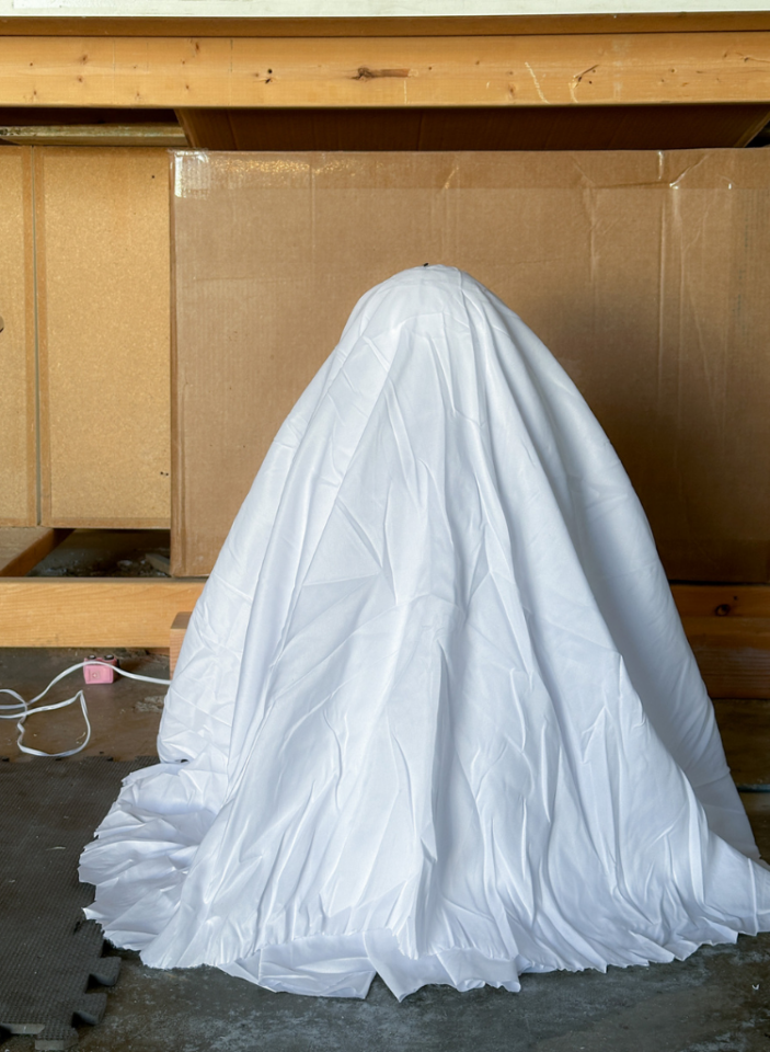 DIY Lit Ghosts Inspired by Pottery Barn | Tylynn M